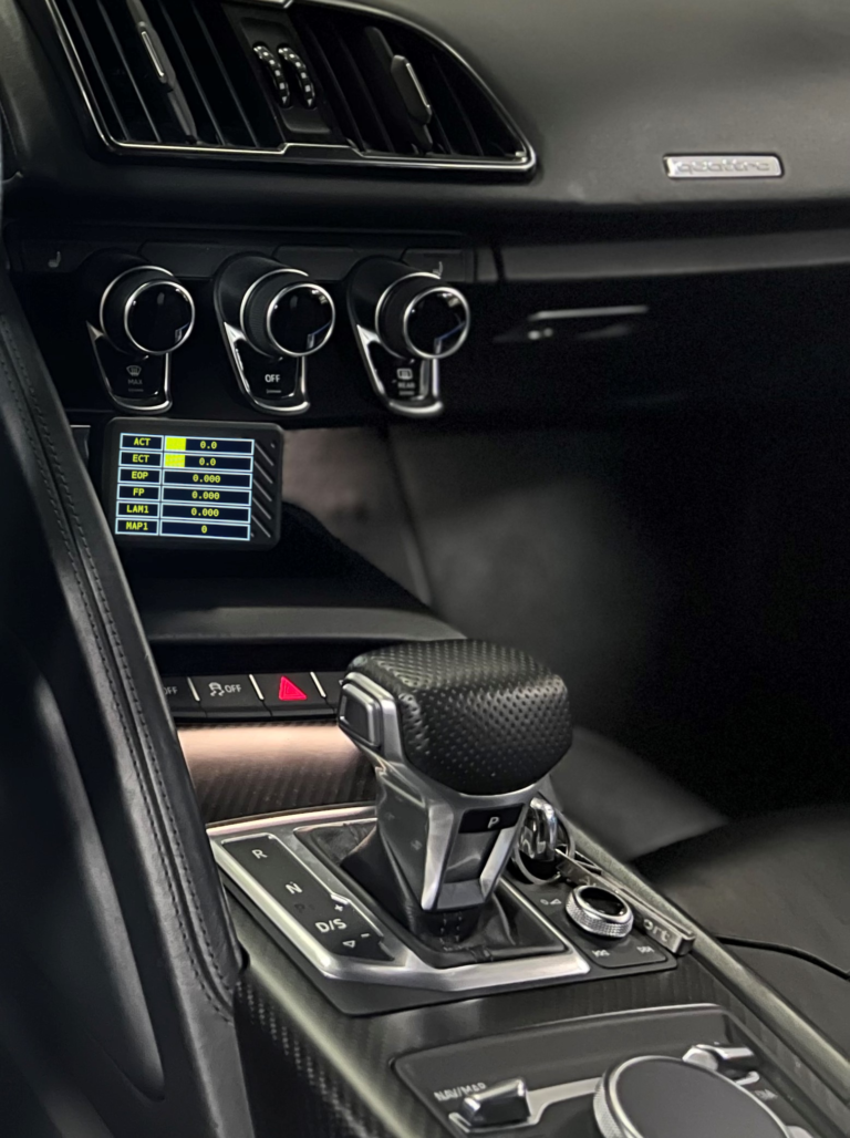 Displays – Syvecs Powertrain Control